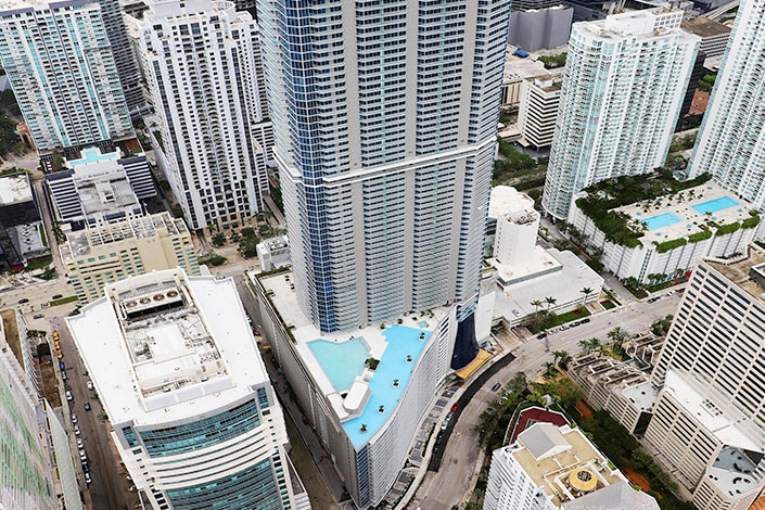 The Paramount Bay, High-Rise Project - Al-Farooq Corporation